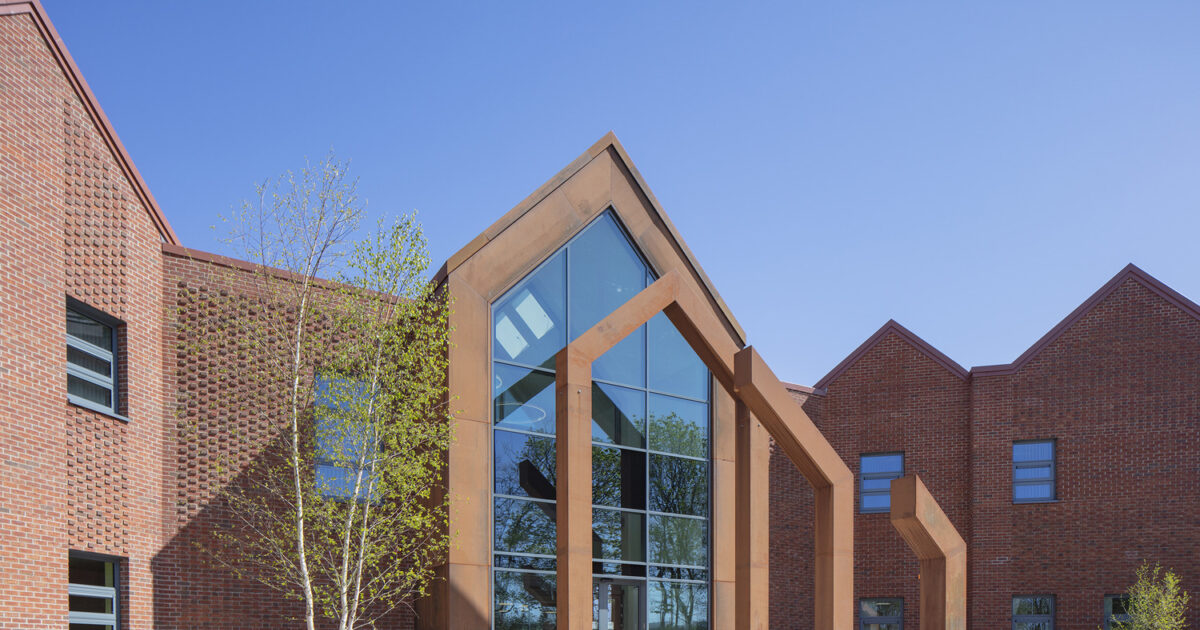 P+HS Feature in new CIAT Film / P+HS Architects